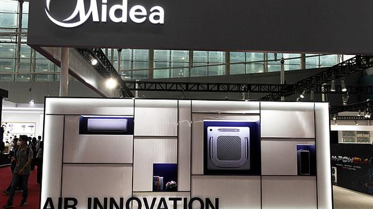 Midea Secures $4 Billion in Expanded Hong Kong Listing | AsianFin