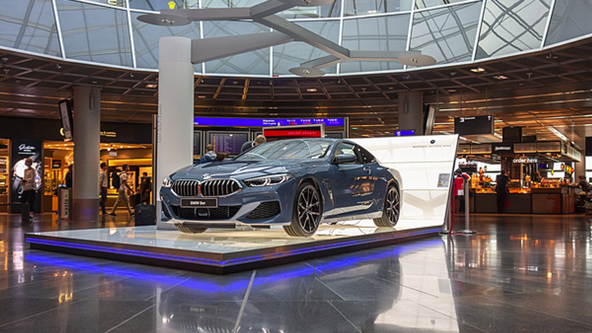 BMW Profit Drops Sharply on China Sales Slump and Brake Issues, Misses ...