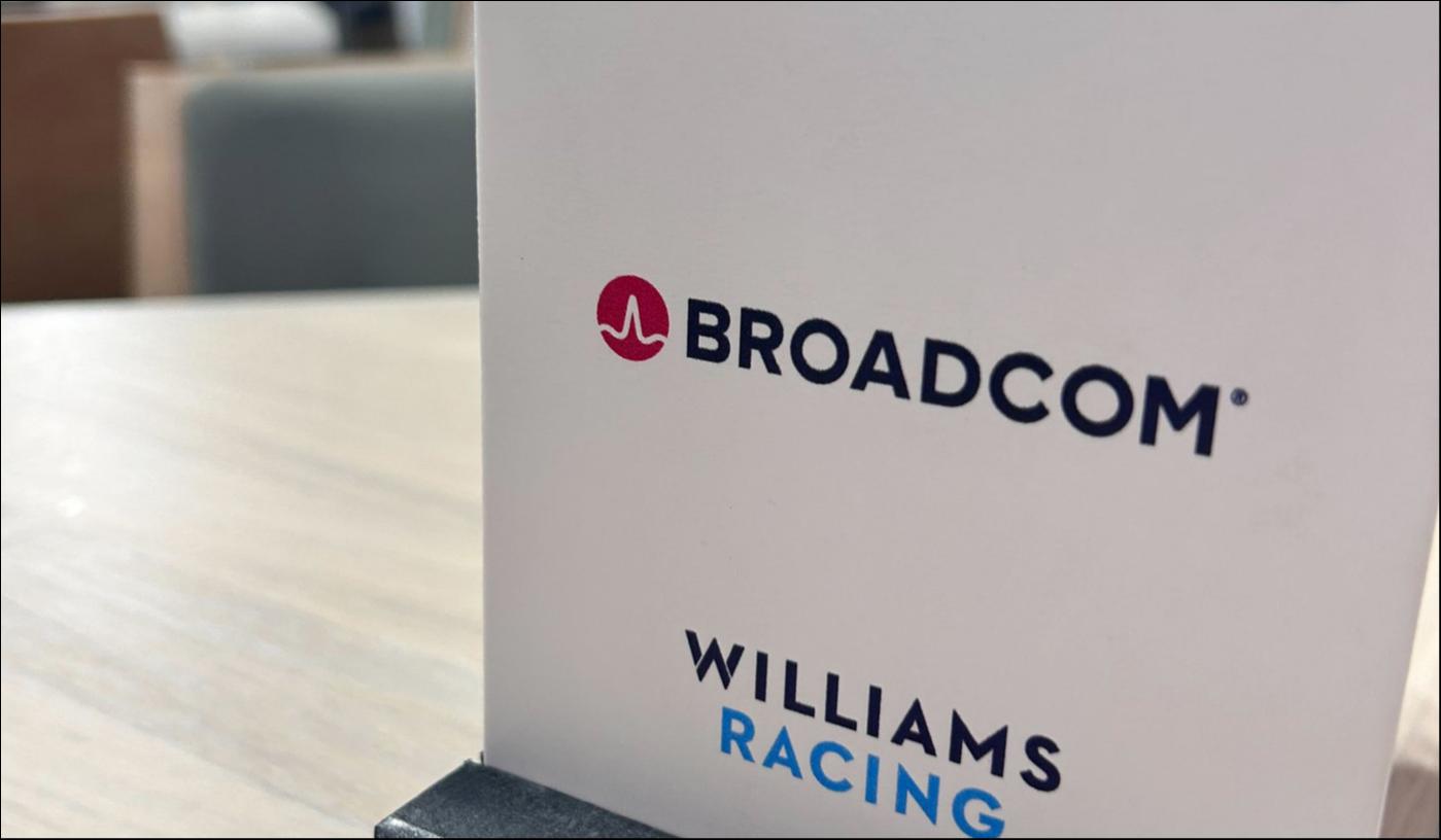 China Approves Broadcom's Acquisition of VMware Conditionally